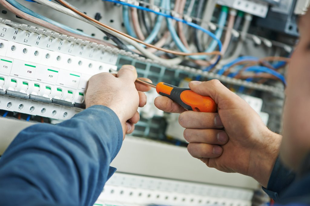 Updated guidance on electrical equipment services | SoR