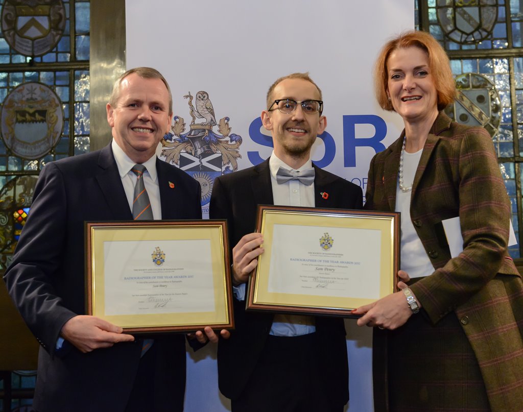 2017 Radiographer, Team and Students of the Year collect their prizes | SoR