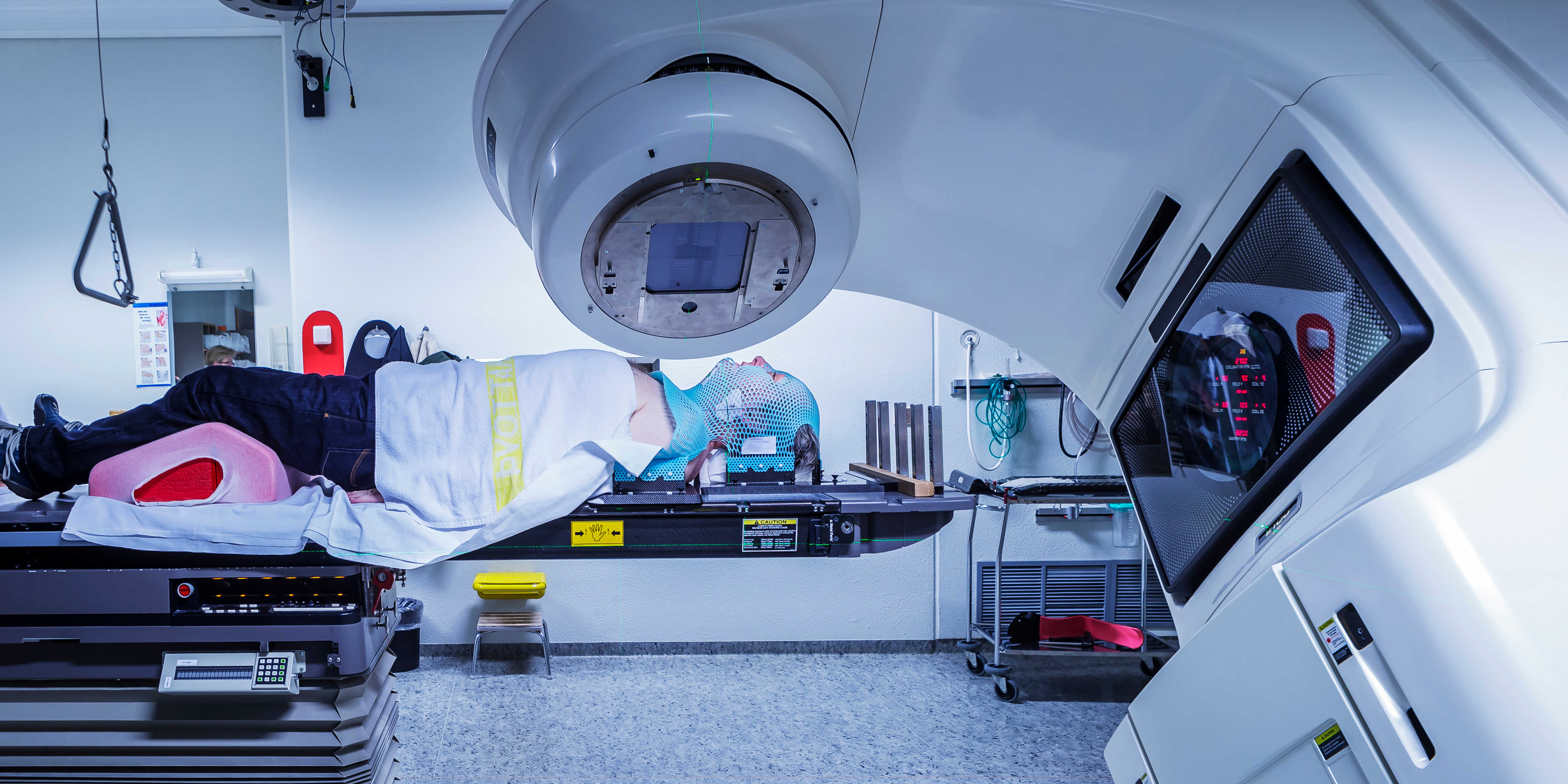 UKHSA releases national guidance to support advance of radiotherapy ...