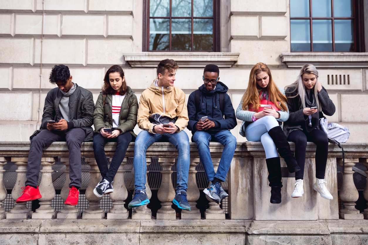 Help for students affected by loan overpayment errors | SoR